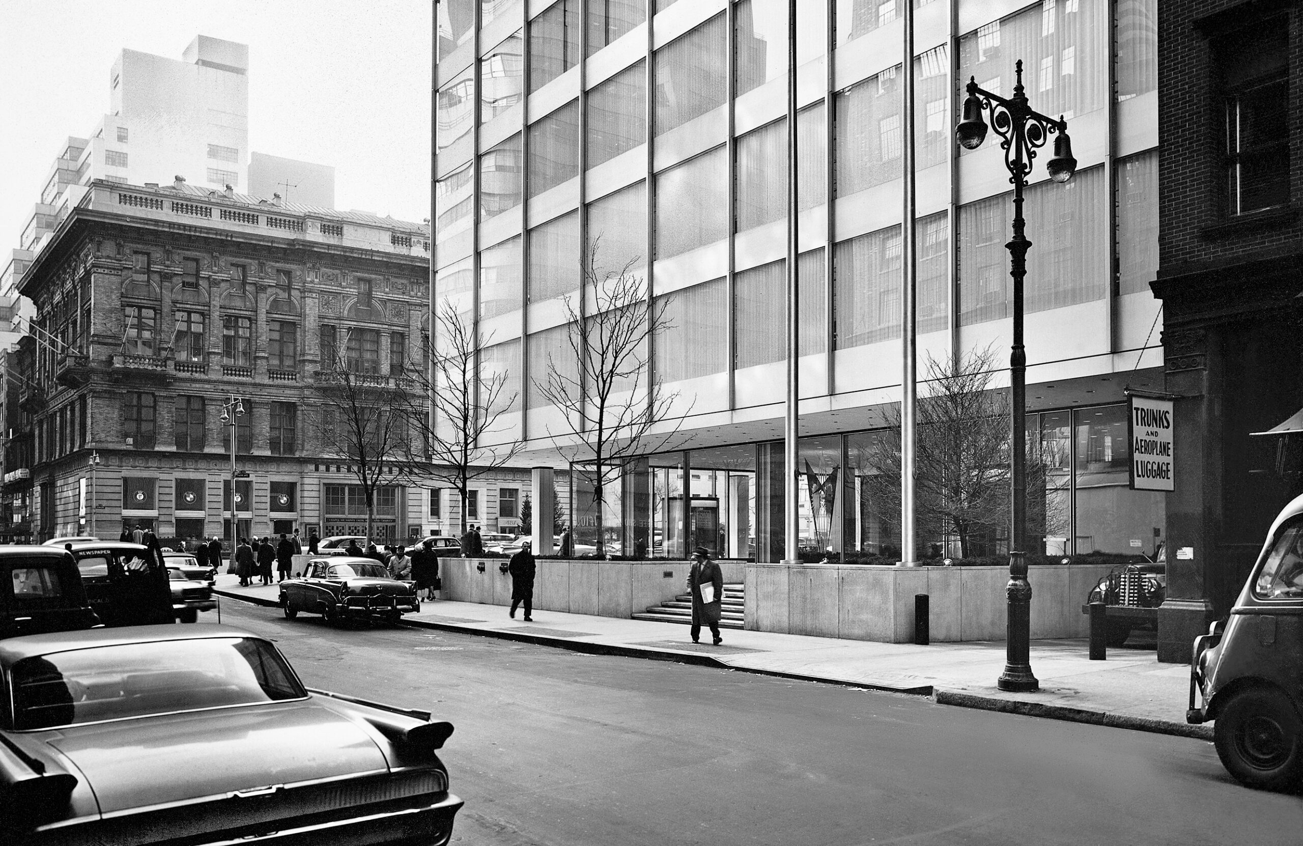 Former Pepsi-Cola Corporation Headquarters – 500 Park Avenue – SOM