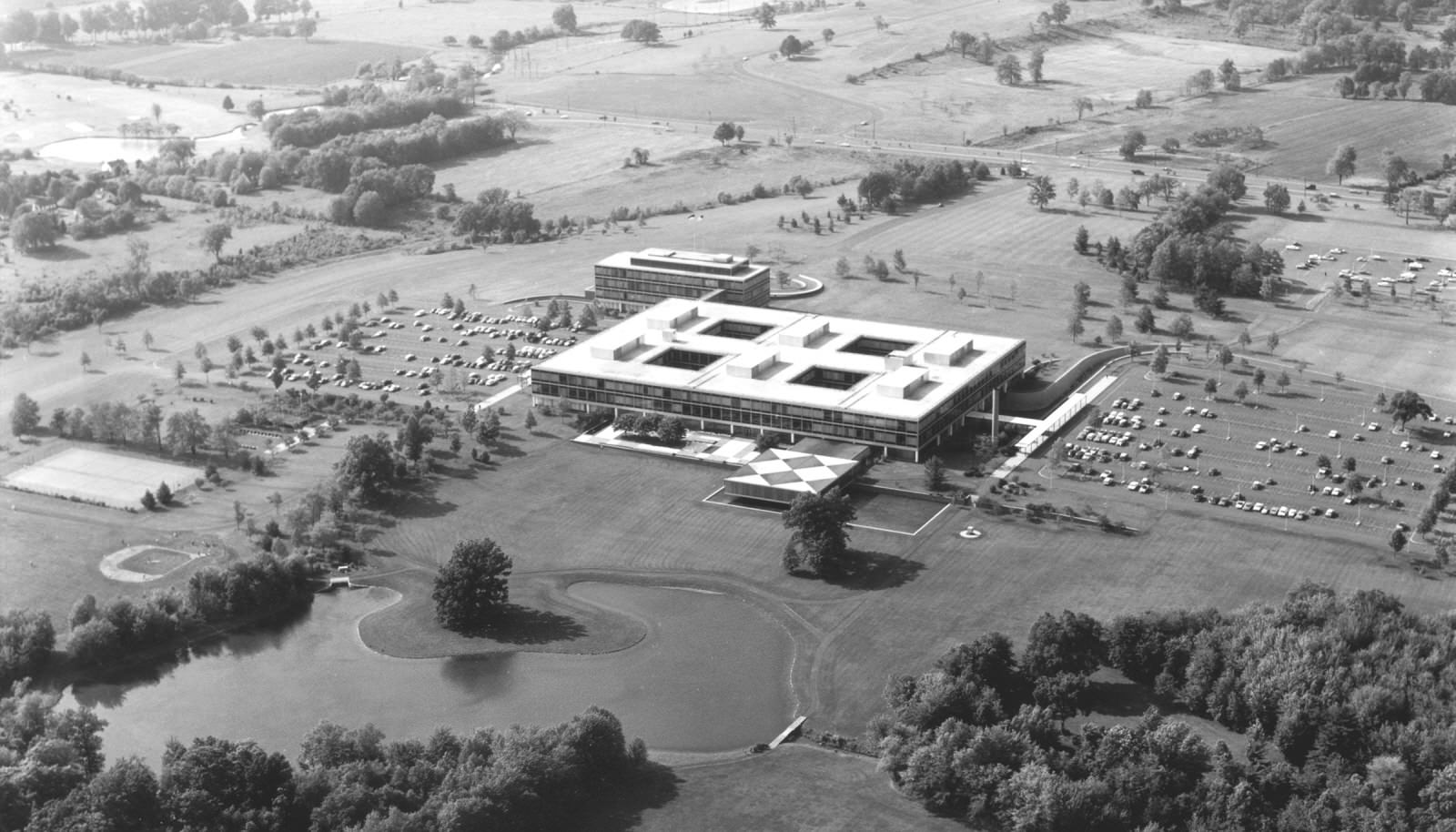 Connecticut General Life Insurance Company Headquarters – SOM