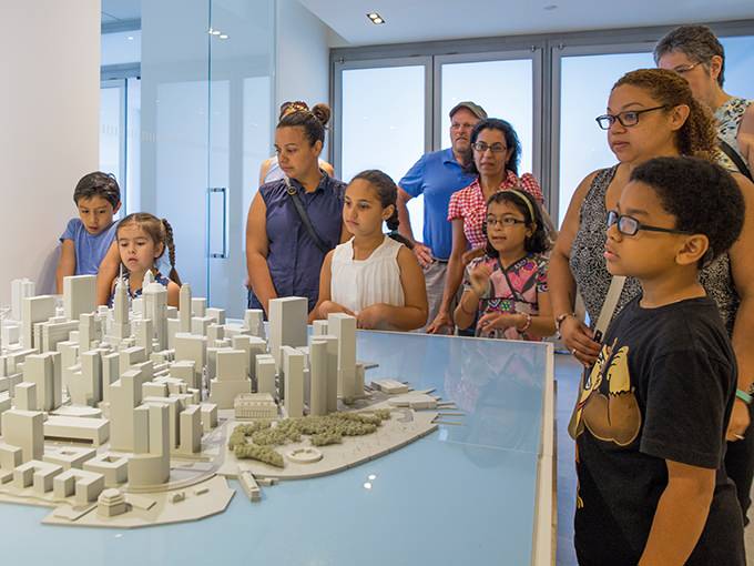 Students Visit SOM's Office as Part of "Learning by Design: NY" Program ...