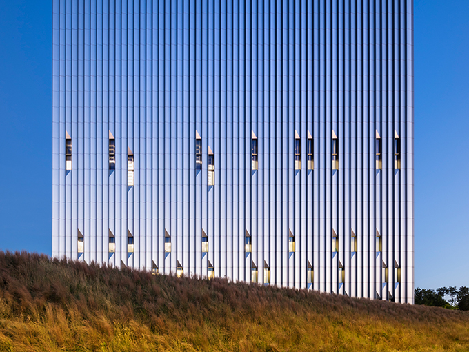 SOM Completes PSAC II Cube in the Bronx – SOM