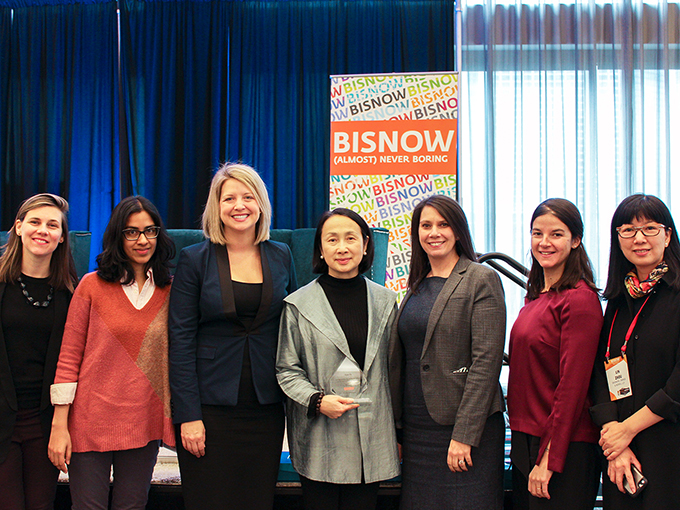 Xuan Fu Honored at Chicago Power Women Summit – SOM