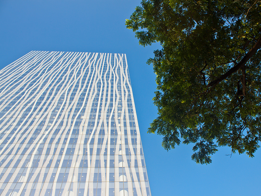 Zuellig Building Wins Global Green Award – SOM