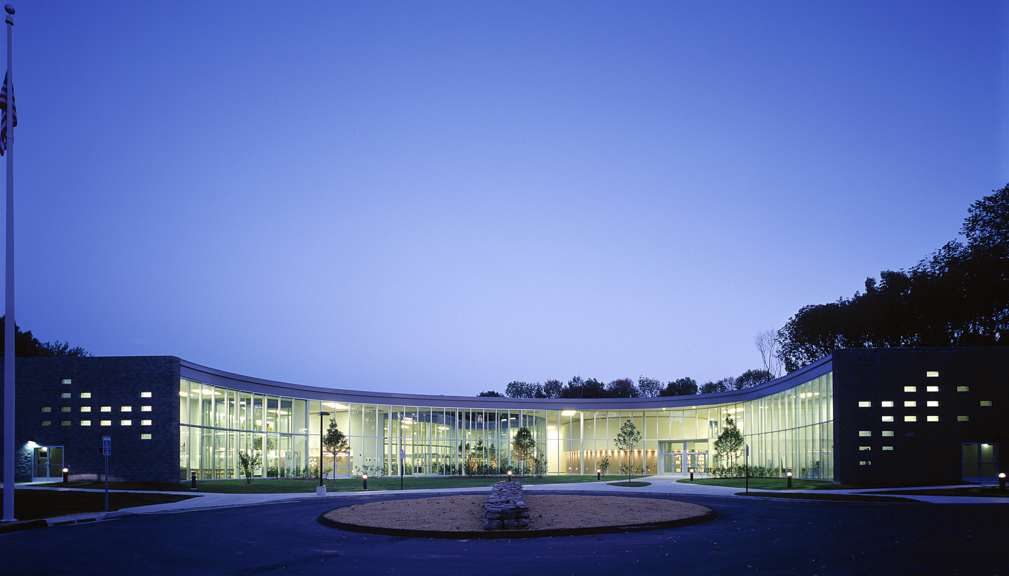 Burr Street Elementary School – SOM