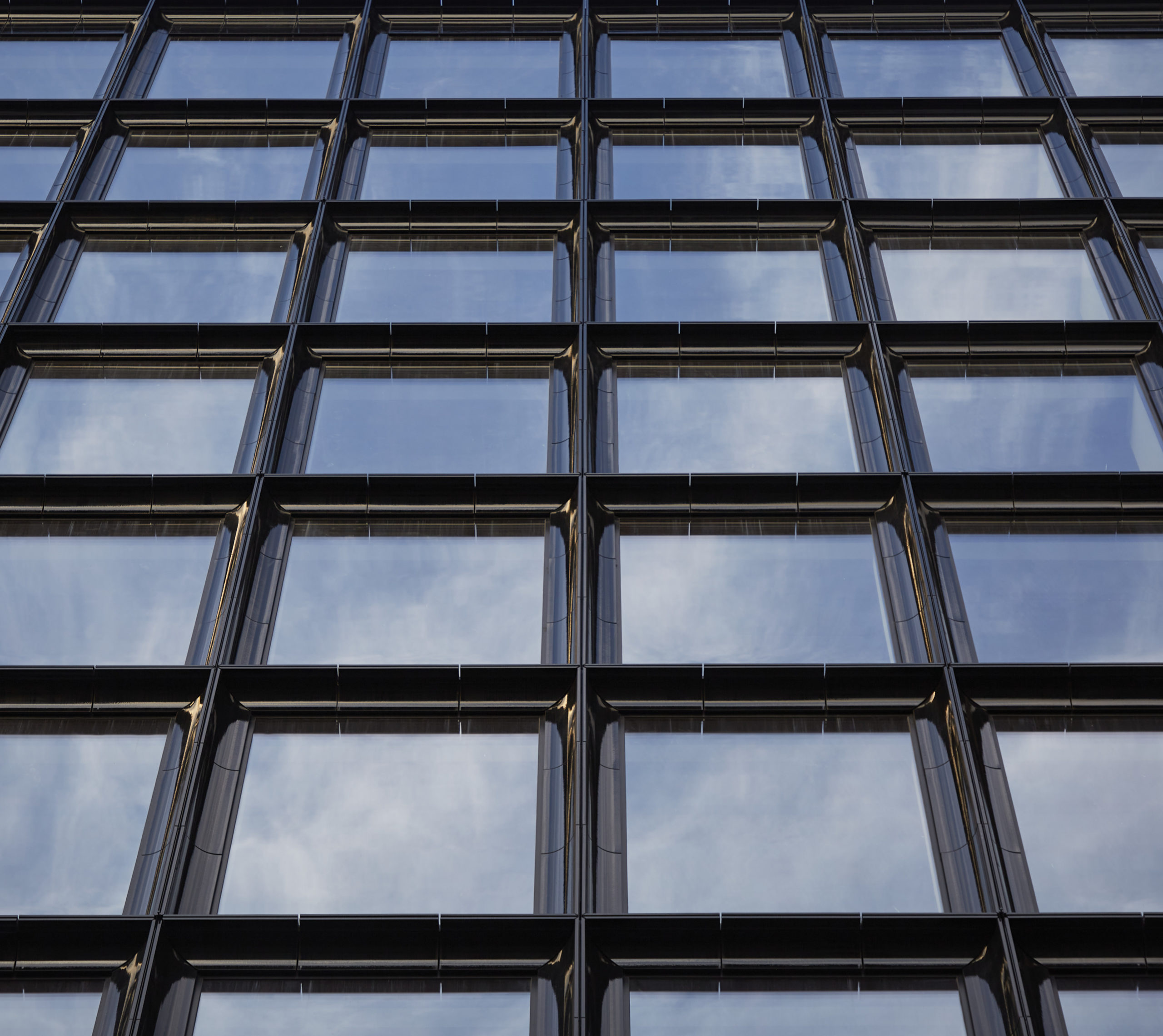 28&7, a Boutique Manhattan Office Building Tailor-Made in Terracotta ...