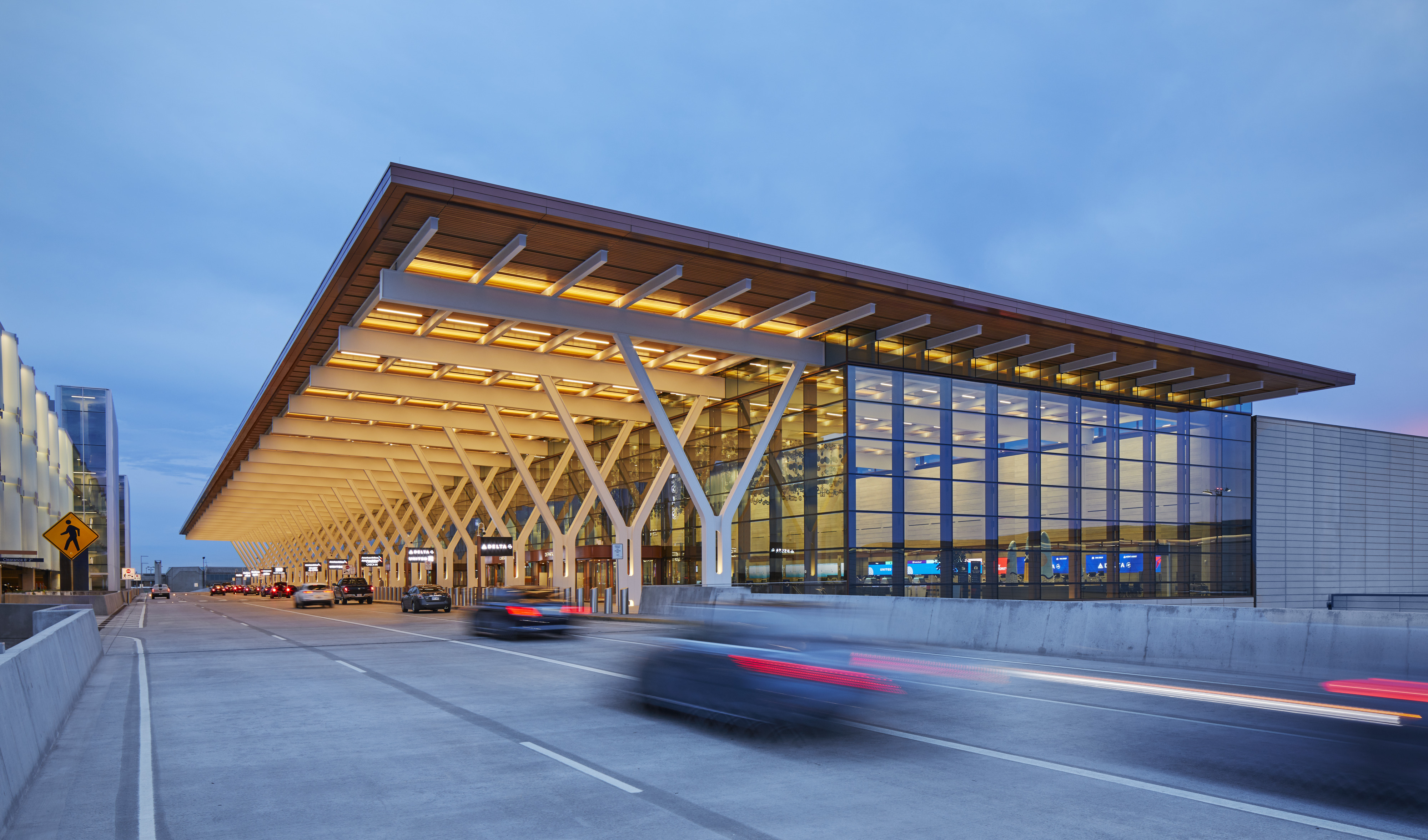 Jordan Pierce on Kansas City International Airport for DomusAir – SOM